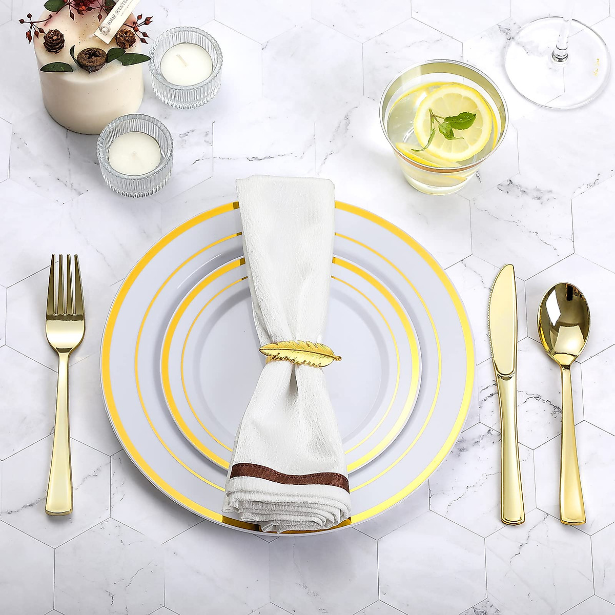 600 Pieces Gold Plastic Dinnerware for 100 Guests, Disposable Plastic Plates for Party Wedding Birthday, Includes 100 Dinner Plates, 100 Salad Plates, 100 Spoons, 100 Forks, 100 Knives, 100 Cups