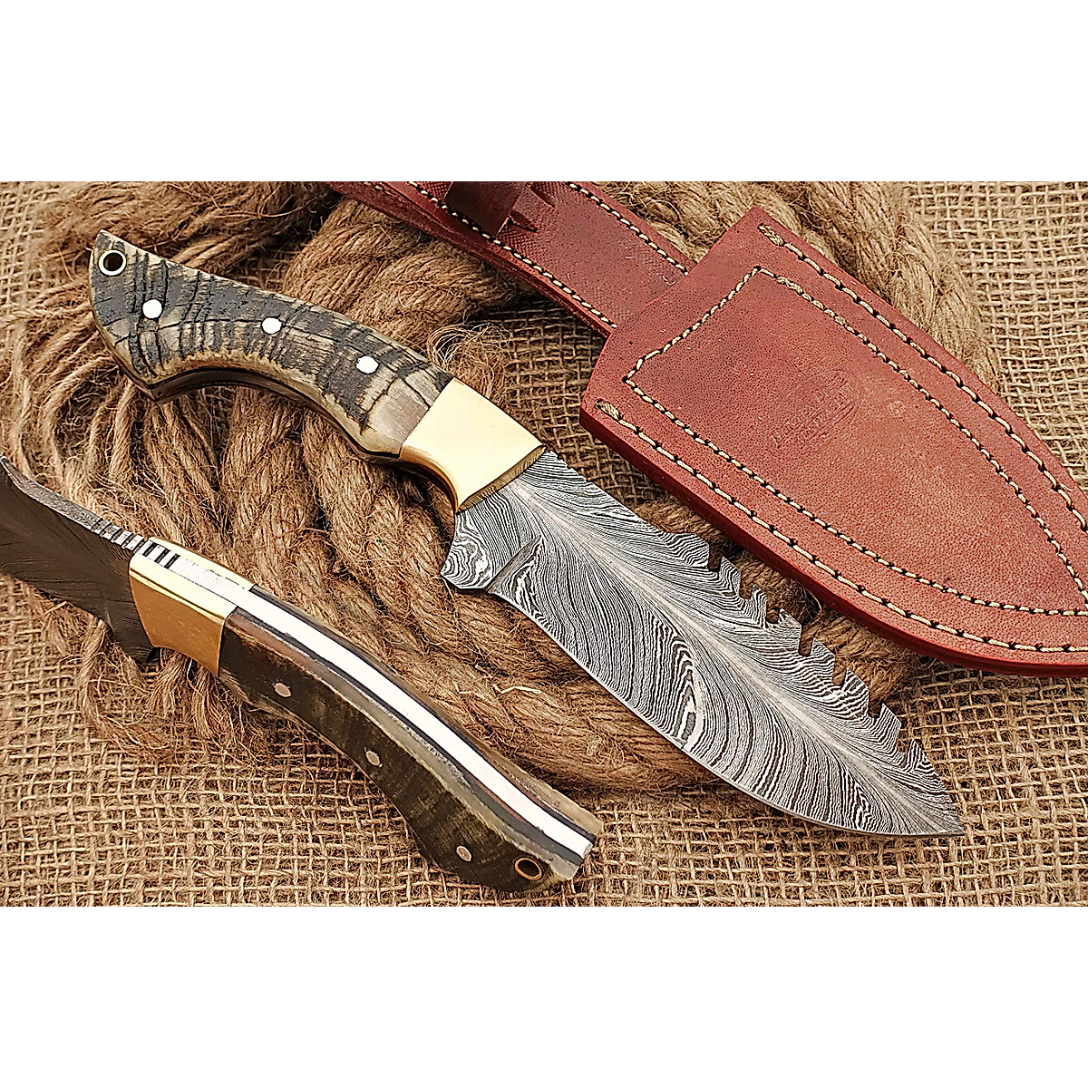 HUNTEX Unique Custom Handmade Hand-Forged New Feather Pattern Damascus Steel 9.5 Inch Long Full Tang Ram Horn Handle Razor Sharp Hunting Camping Knife with Genuine Leather Sheath