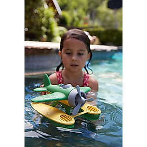 Green Toys Seaplane in Green Color - BPA Free, Phthalate Free Floatplane for Improving Pincers Grip. Toys and Games ,9 x 9.5 x 6 inches