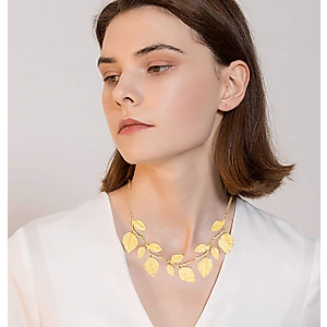 CENAPOG Bohemian Glitter Hammered Leaf Collar Necklace for Women Plant Necklace Chunky Tree Life Choker Necklace Vintage Sparkly Bib Necklace for Evening Party Fashion Jewelry (Gold)