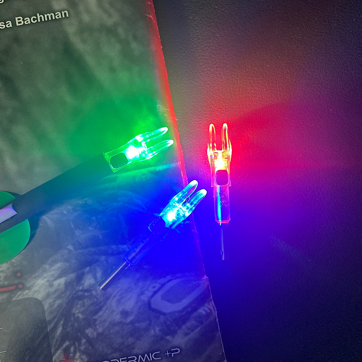 Ellen Archery X Lighted Nocks with Collars for Arrows with .204.233.244.246 Inside Diameter Bowstring Activated Linear Switch LED Nock Tail Illuminated Lighted Archery Nocks (Flash 3-Pack, 0.204)