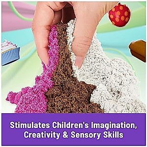 Kinetic Sand Scents, Ice Cream Treats Playset with 3 Colors of All-Natural Scented Play Sand and 6 Serving Tools, Sensory Toys for Kids Ages 3 and up