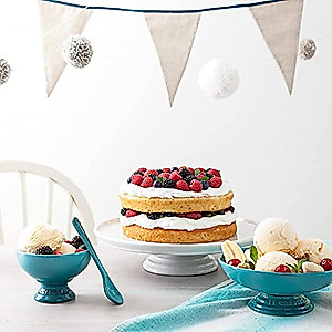 Le Creuset White Stoneware Cake Stand