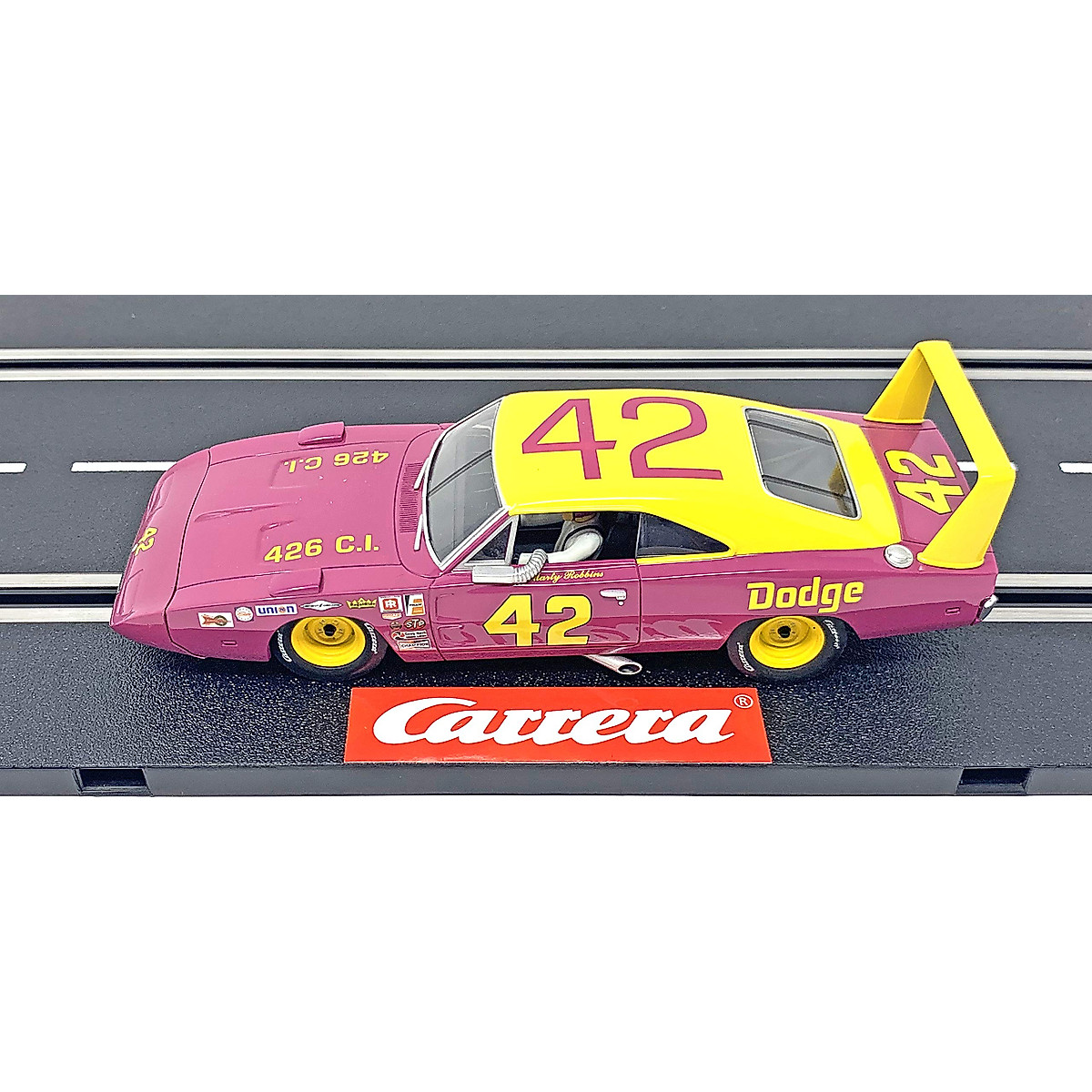 Carrera 27638 Dodge Charger Daytona No. 42 1:32 Scale Analog Slot Car Racing Vehicle for Carrera Evolution Slot Car Race Tracks