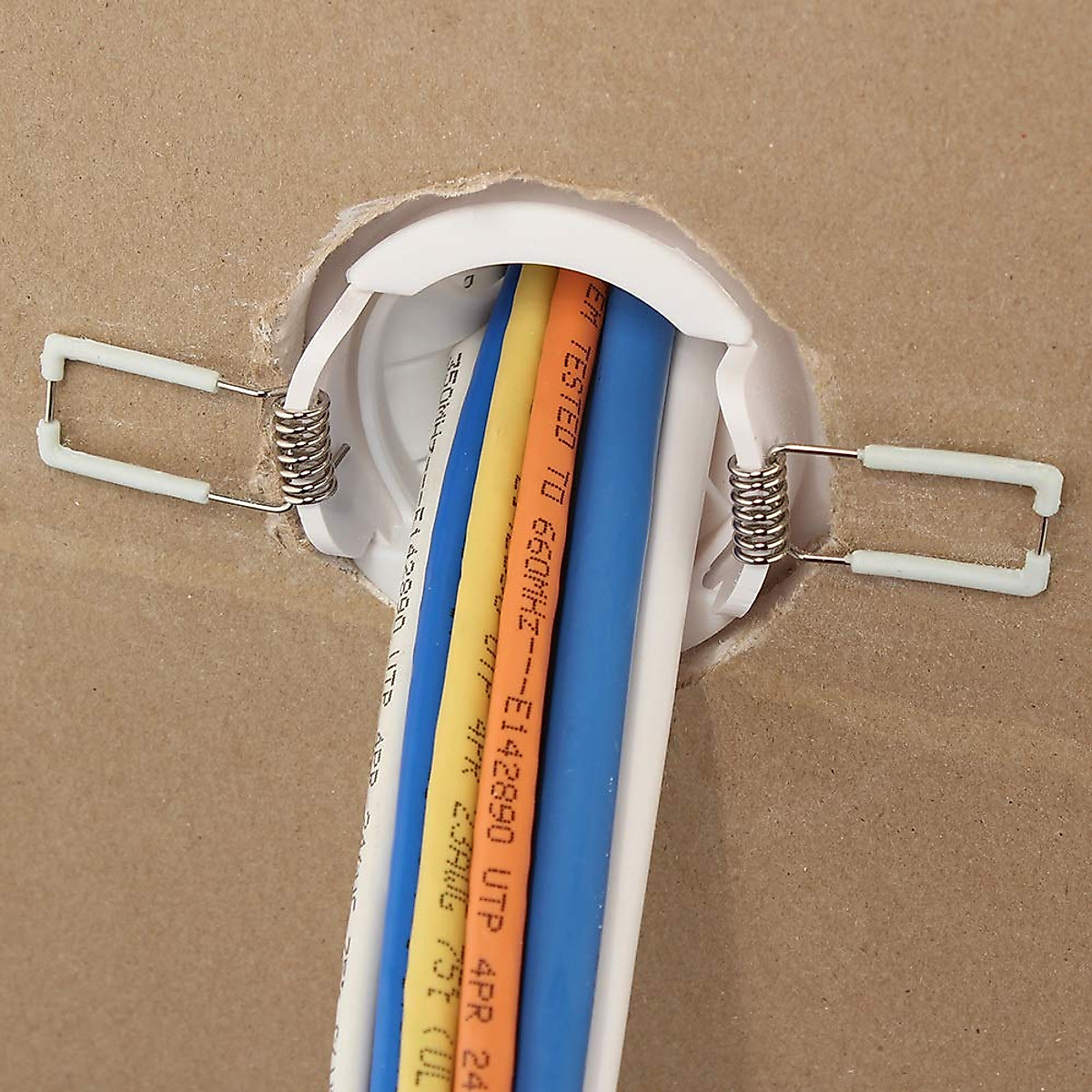 Construct Pro Speedy’Z Spring-Lock 2” Cable Pass Through Port (White | Each)