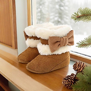 Ohwawadi Infant Girl Boots Cozy Fleece Booties Slippers Winter Baby Girls Dress Shoes Warm Newborn Crib Shoes