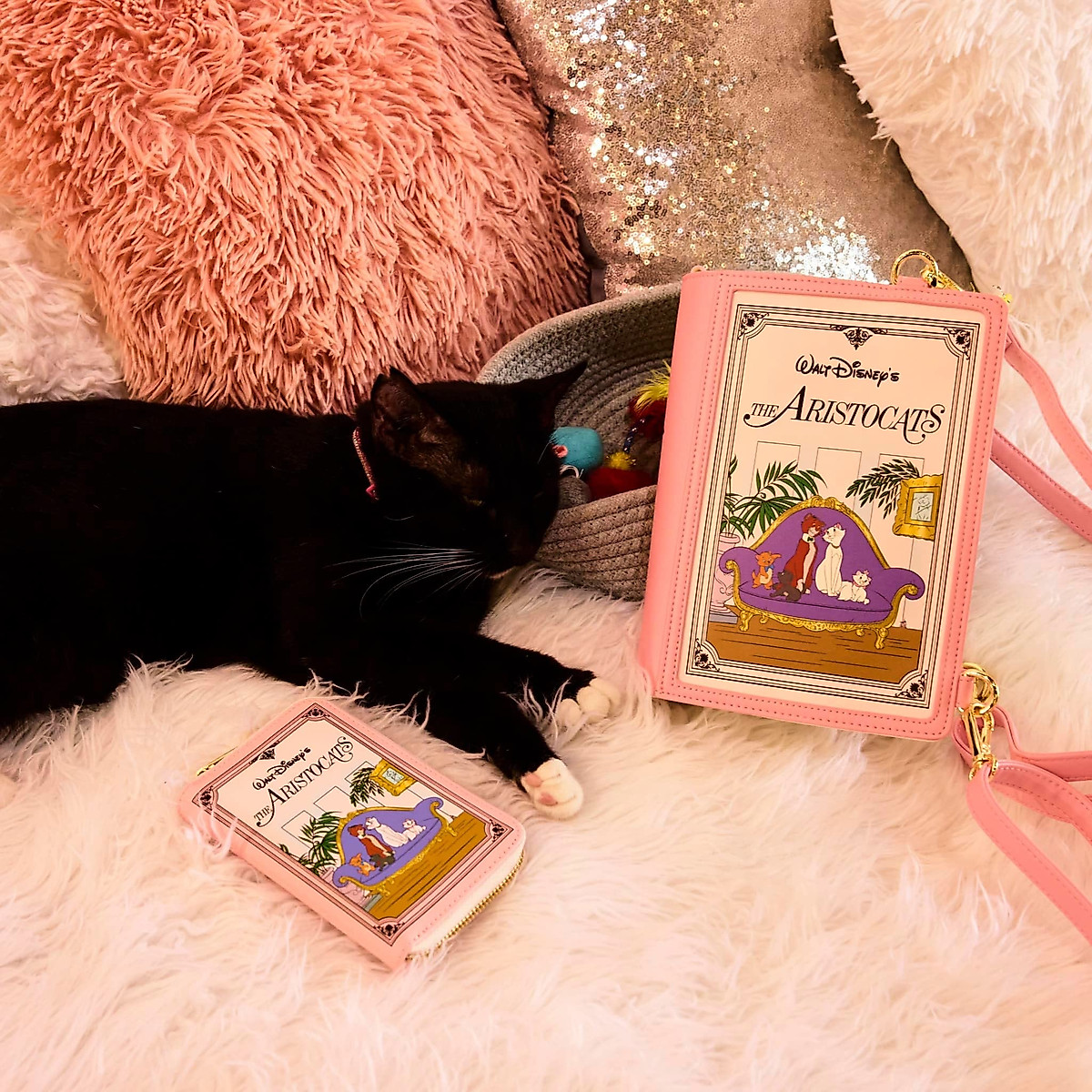 Loungefly Disney The Aristocats Book Zip Around Wallet Standard