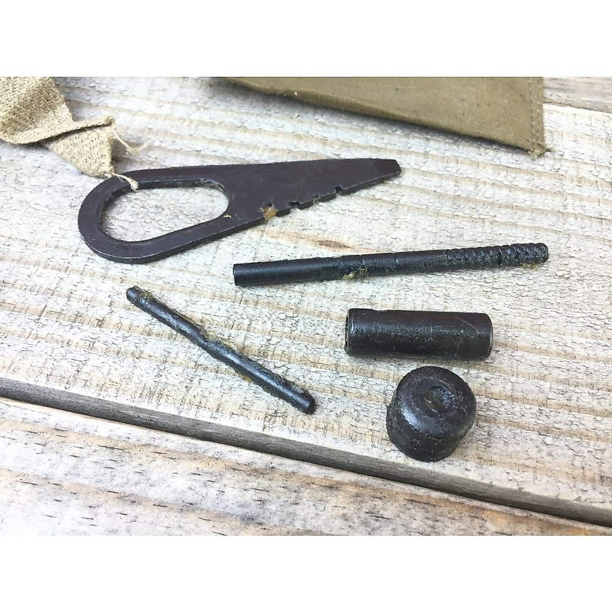 GOTICAL Mosin Nagant 91/30 Cleaning Kit Heavy Duty Vintage Soviet Original Cleaning Rod, Kit with Pouch (Cleaning Kit)