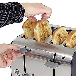 West Bend 4 Slice Toaster with Extra Wide Slots, Bagel Settings, Ultimate Toast Lift and Removable Crumb Tray, Silver
