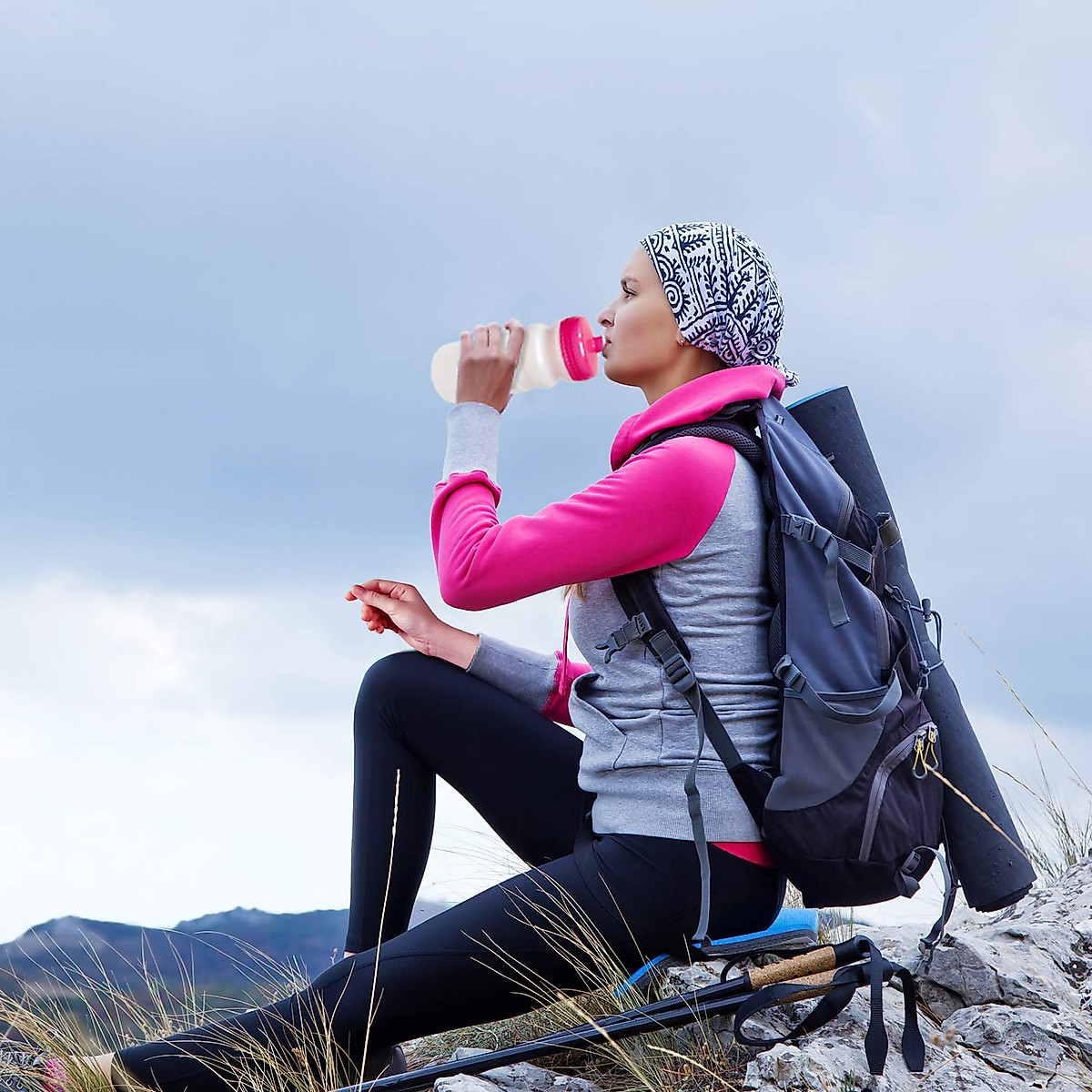 Rolling Sands 20 Ounce Sports Water Bottles 6 Pack, BPA-Free, Made In USA, Dishwasher Safe, White Bottles/Variety
