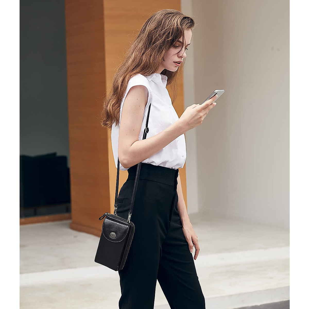 BROMEN Small Cell Phone Purse Crossbody Bags for Women Vegan Leather Wallet Purses with Credit Card Holder Black