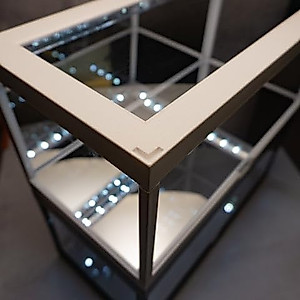 White Collectible Display Show Case Illumicase+ with LED Lights & Mirror Base & Back for 1/64 1/43 1/32 1/24 1/18 Scale Models by Illumibox MJ7710 MW