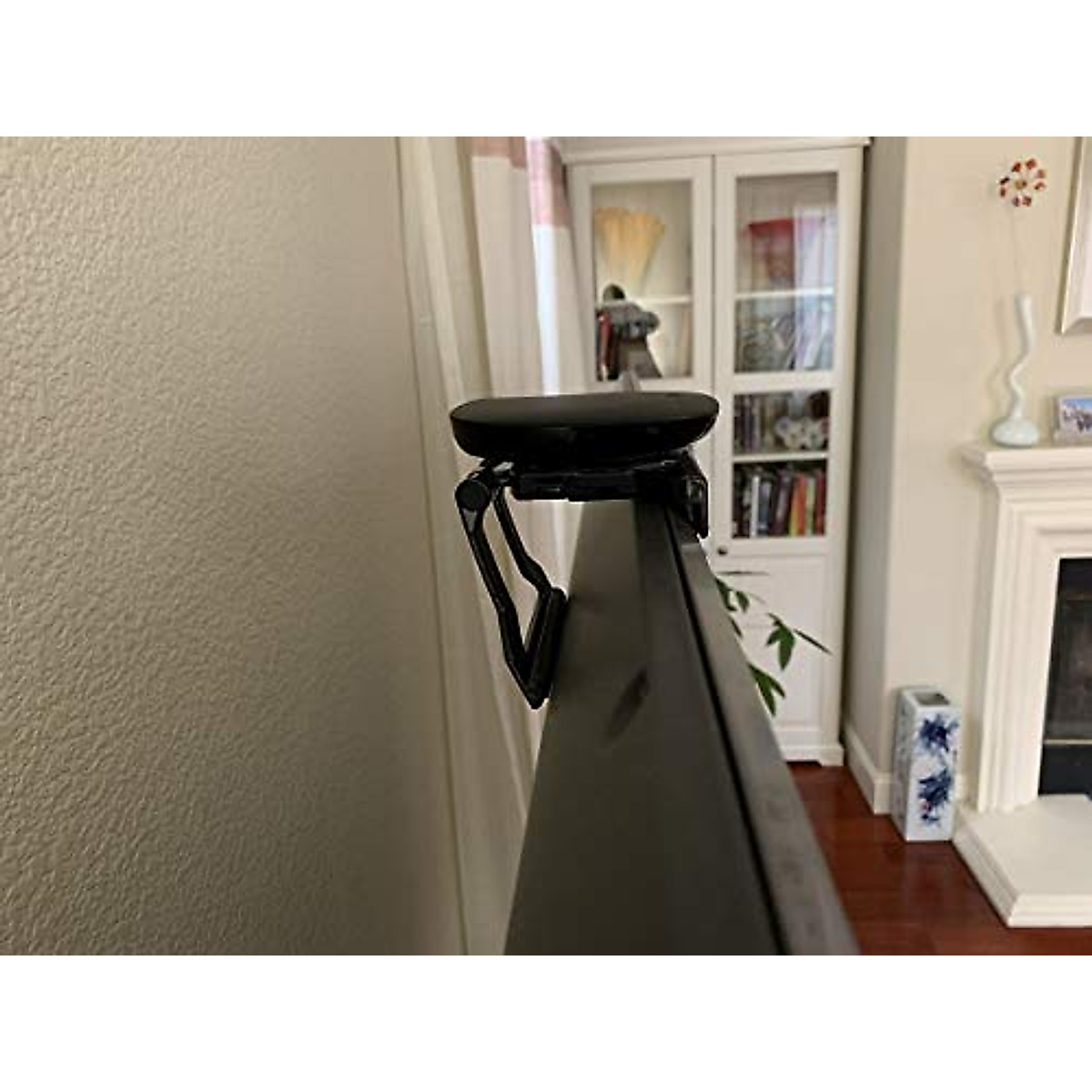 Mount Plus MP-APM-03-01 Top Shelf TV 5-inch Wide Flat Panel Adjustable Clip Mount Holder for Streaming Device, Media Boxes, Speakers and Apple TV (1 Pack 5 Inch)