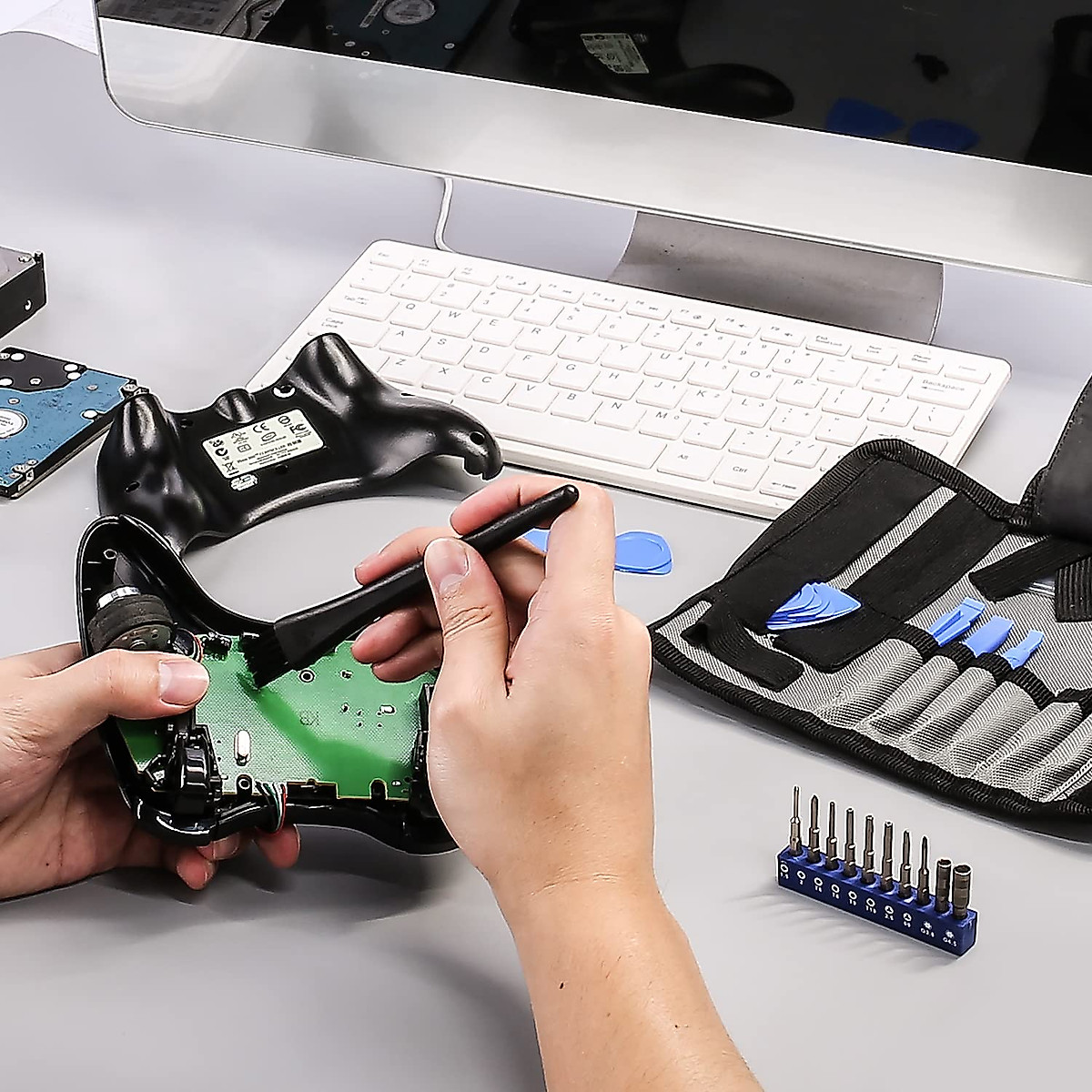 Showpin Game Repair screwdriver Kit: 23N1 MIni screwdriver set with Xbox Y00 T6 T8 T9 T10 Bit for Video Game Console controller for Nintendo Switch JoyCon PS4 PS5 Xbox