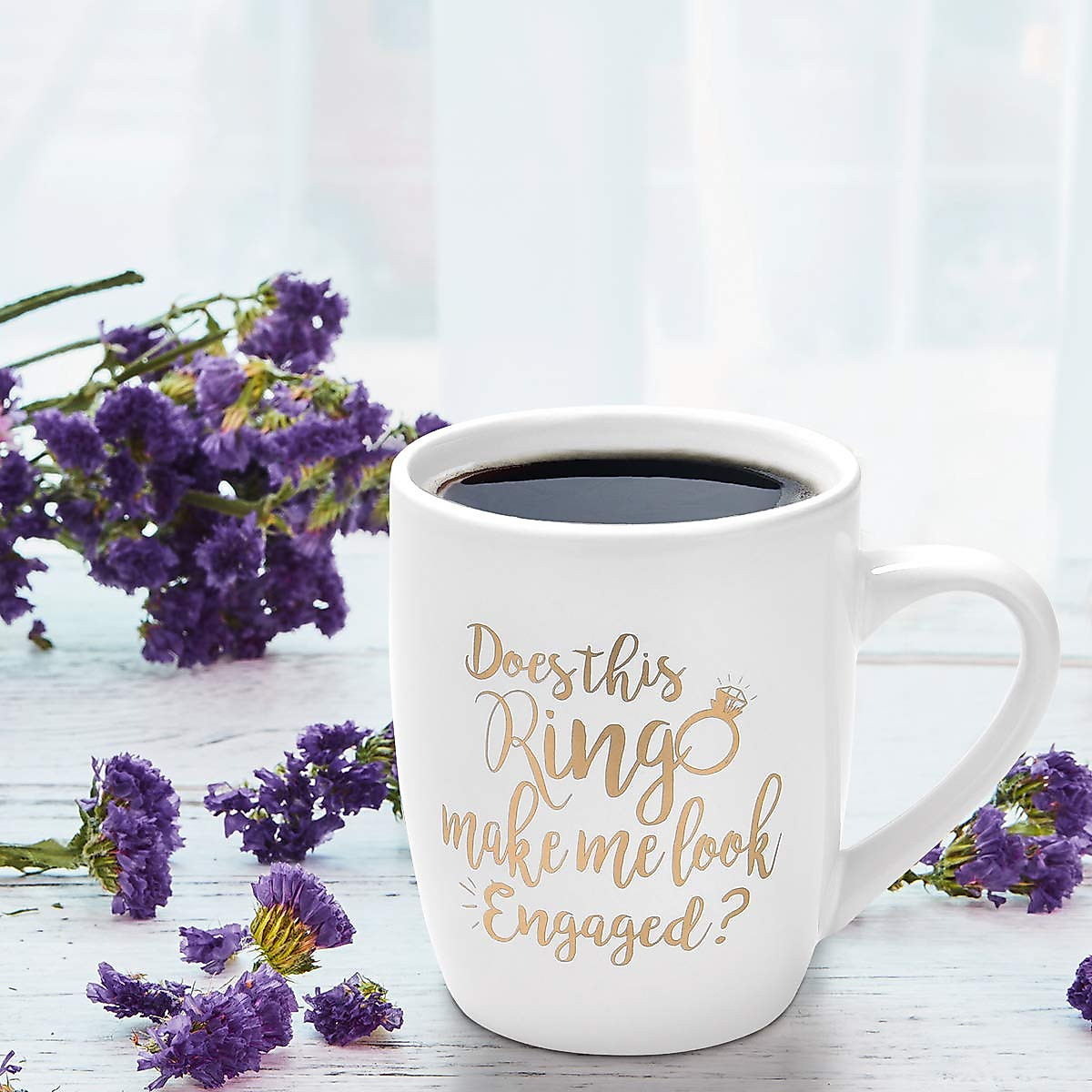 Maustic Engagement Gift Does This Ring Make Me Look Engaged Coffee Mug Funny Mug Novelty Coffee Mug Gift for Women Men Engagement Anniversary Birthday Christmas