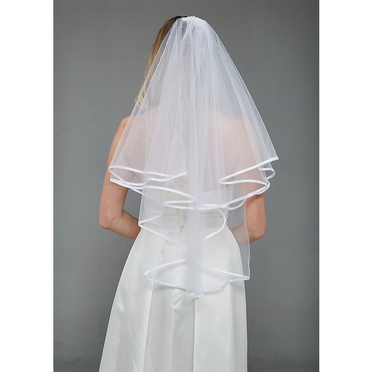 KUNG FU PARTY White Double Ribbon Edge Center Cascade Bridal Wedding Veil with Comb and Bride To Be Satin Sash Bachelorette Party Decorations Supplies