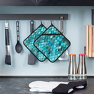 Turquoise Blue Mermaid Scales Pot Holders Set of 2 with Loop Heat Resistant Hot Pads for Cooking Baking Grilling