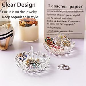 H&D HYALINE & DORA Clear Crystal Ring Holder,Glass Ring Dish for Jewelry,Ring Display Jewelry Holder for Wedding,Wavy Shape Jewelry Display Gift for Mom,Wife,Girl
