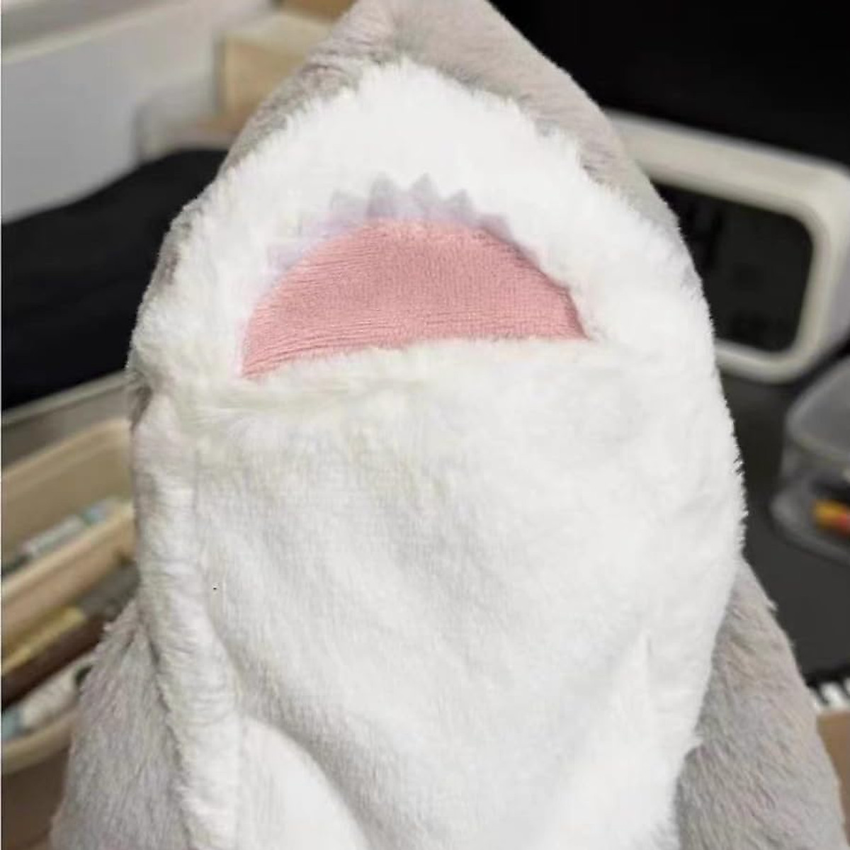 IZIVE Shark Pencil Pouch, Shark Pencil Case, Plush Animal Stationery Pouch, Pencil Case Bag Box Stocking Stuffers Cute Creative Shark Bird Zipper Organizer Storage Bag Box (Sharks)