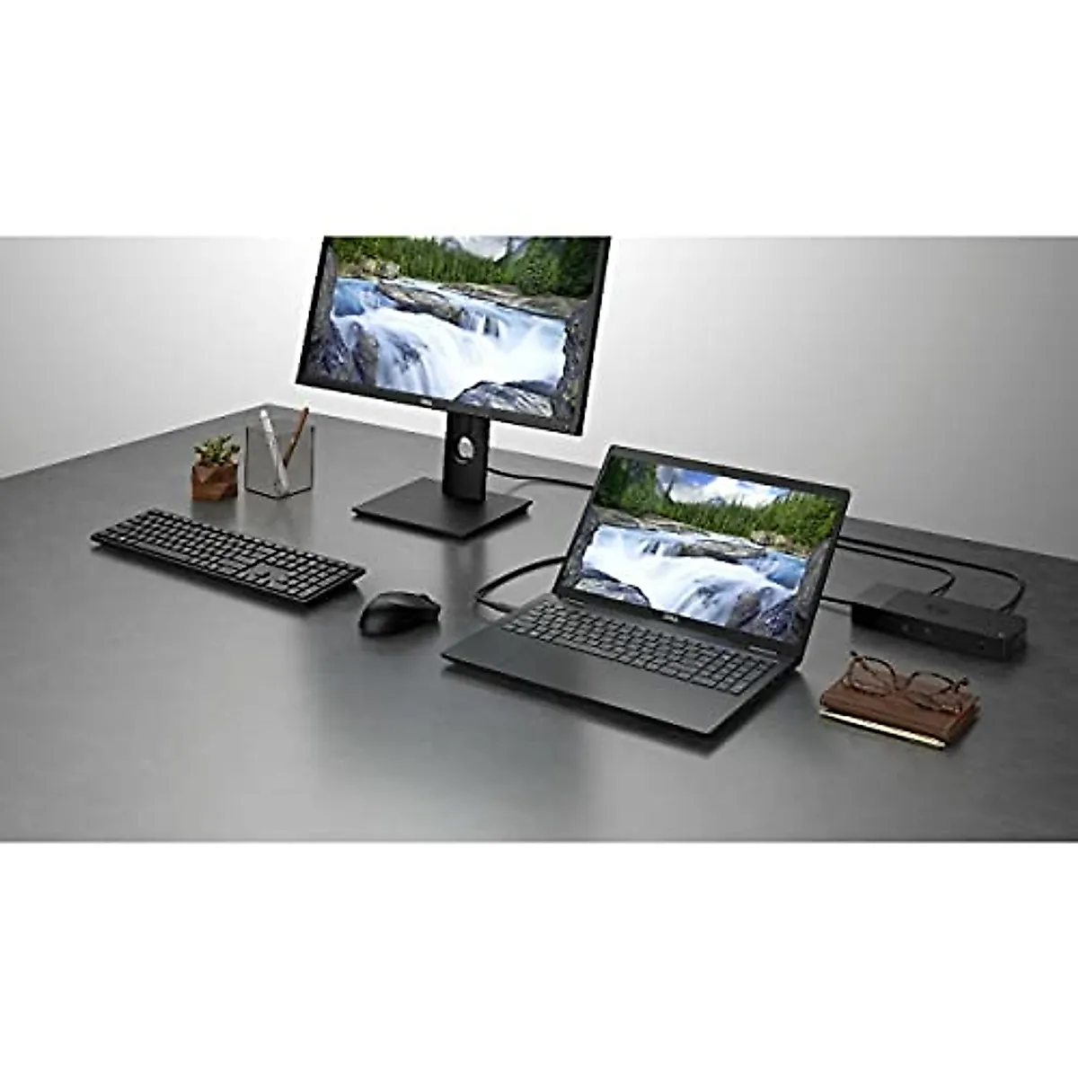 Dell Latitude 3000 3520 15.6" Notebook - HD - 1399 x 768 - Intel Core i3 11th Gen i3-1115G4 Dual-core (2 Core) 3 GHz - 8 GB Total RAM - 256 GB SSD