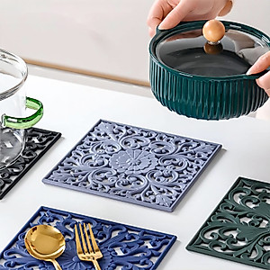 Kalsreui Silicone Trivets for Hot Dishes, Square Trivet Hot Pads for Kitchen Counter, Trivet Mat for Hot Pots and Pans, Heat Resistant Mat for Quartzs, Kitchen Tabletops Pot Holder Set 3 Navy Blue