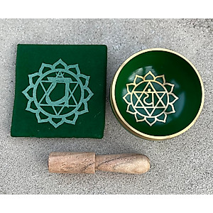 DharmaObjects Tibetan Heart Chakra Premium Palm Size Singing Bowl Gift Box Set