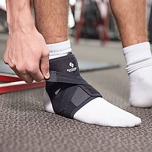 StrictlyStability Athletic Performance Neoprene Ankle Brace (Regular)