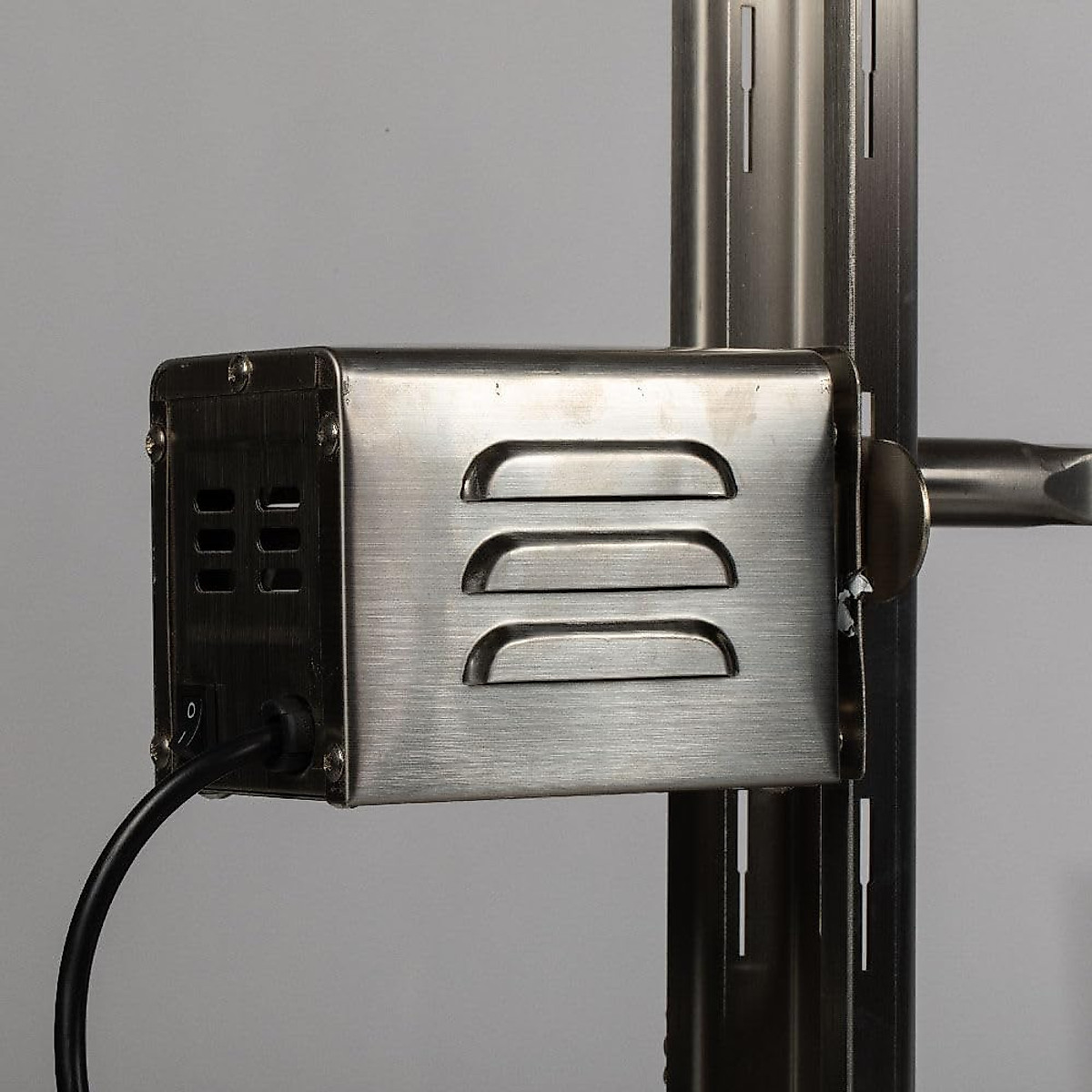 TITAN GREAT OUTDOORS Ash & Ember 4W Rotisserie Spit Roaster Grill, Rated 33 LB, Horizontal Adjustable Spit Rod for Outdoor Charcoal BBQ with Hood, Roast Chicken, Lamb, Pig, Beef