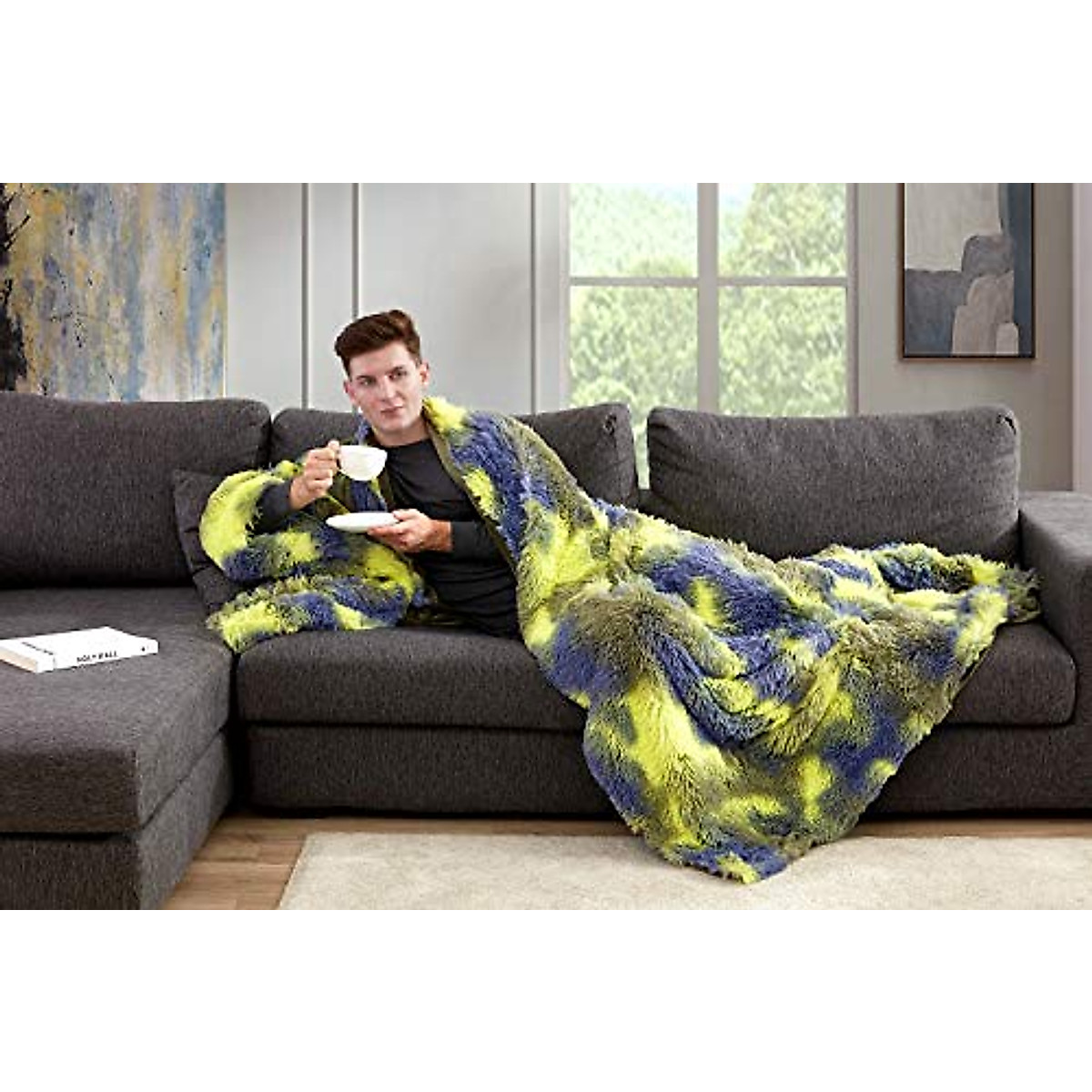 Hobed Life Ultra Soft Blanket 50 x 60 Inch, Faux Fur Blanket for Kids, Boys, Teens & Young Man, Stylish Camo Tie Dye Fur Throw, Fluffy Chair Blanket, Super Plush Reversible Bed Blanket, Male Fashion