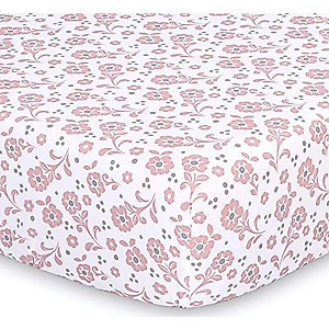 The Peanutshell Bella Crib Bedding Set for Baby Girls - 3 Piece Nursery Set - Crib Quilt, Fitted Crib Sheet, Dust Ruffle