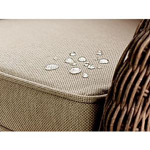 Scotchgard Outdoor Water Shield, Water Repellent Spray for Outdoor Summer and Spring Gear and Patio Furniture, Fabric Spray for Protection Against the Rainy Spring Weather, 13 oz