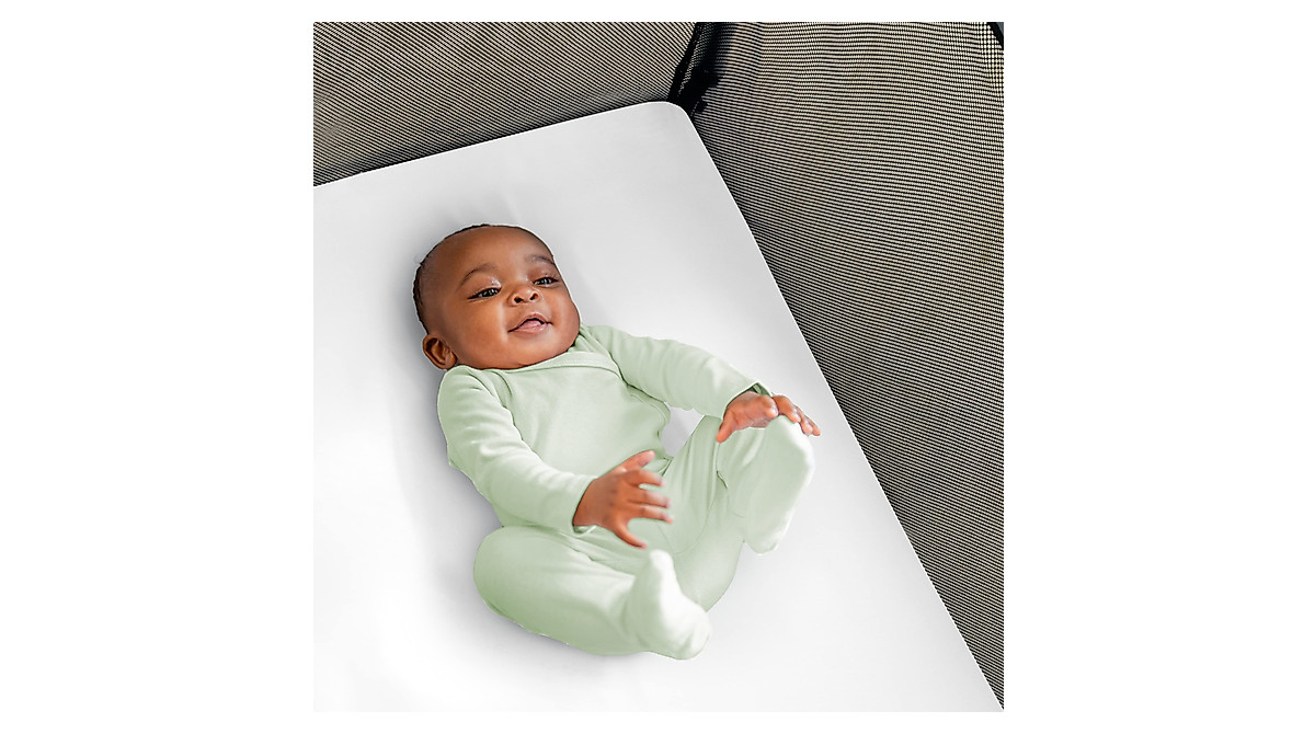 Chicco Alfa Lite Playard Sheets - Soft, Water-Resistant 2-Pack