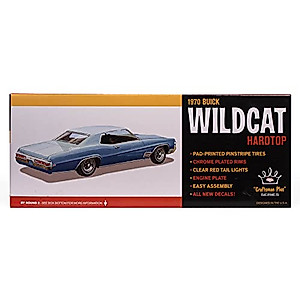 AMT1970 Buick Wildcat Hardtop 1:25 Scale Model Kit