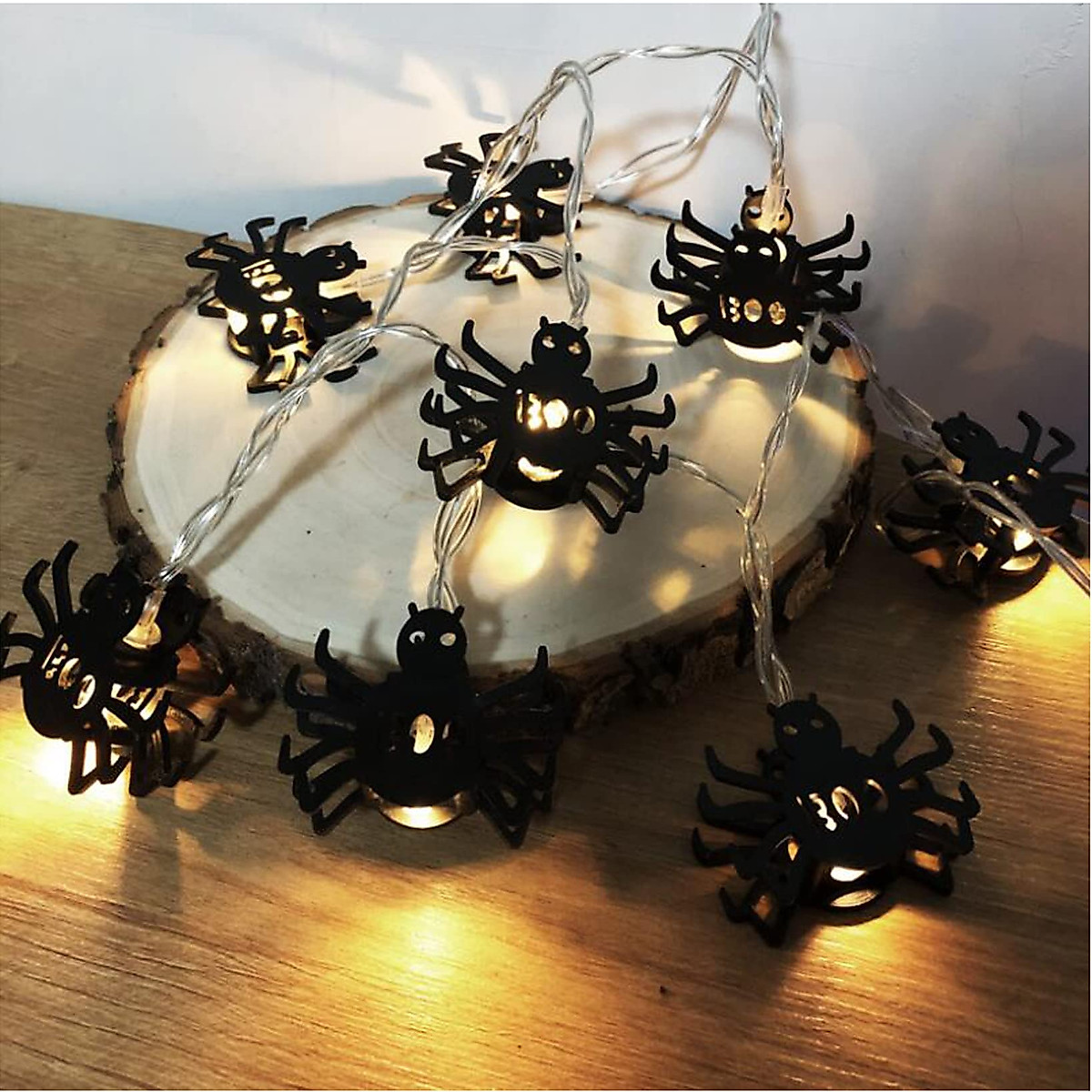Halloween Spider String Lights, 9.8ft Hanging Halloween String Lights with 20 Spider Lights for Halloween Party, Spooky Party Decor for Indoor Outdoor Home Garden Yard Christmas Decor- Black Wire