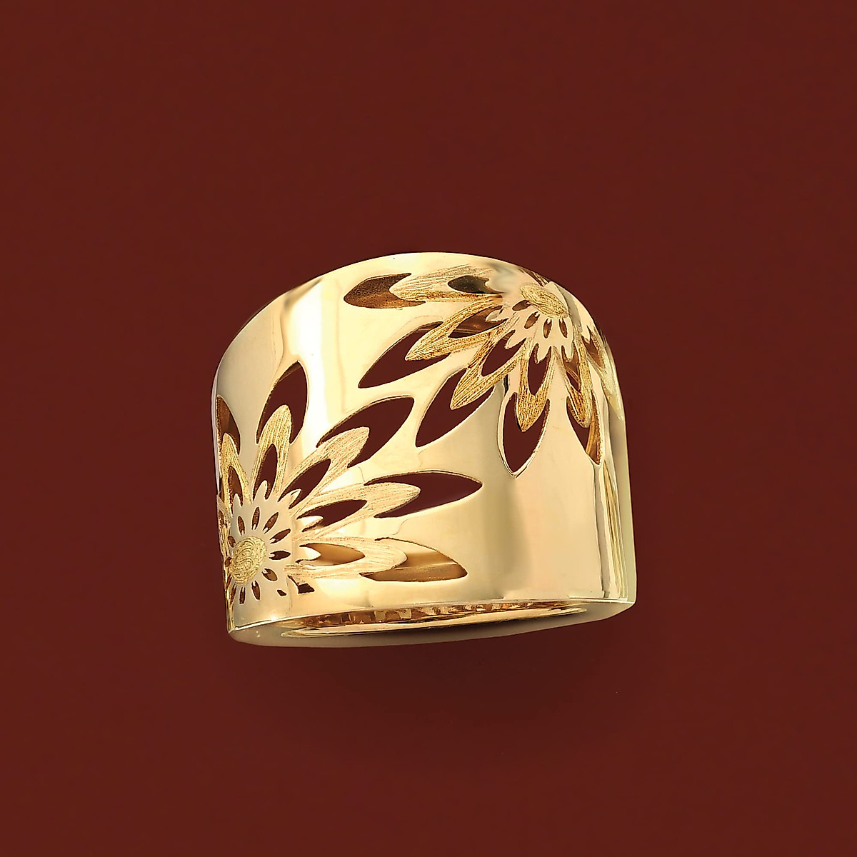 Ross-Simons Italian 14kt Yellow Gold Openwork Floral Ring. Size 9