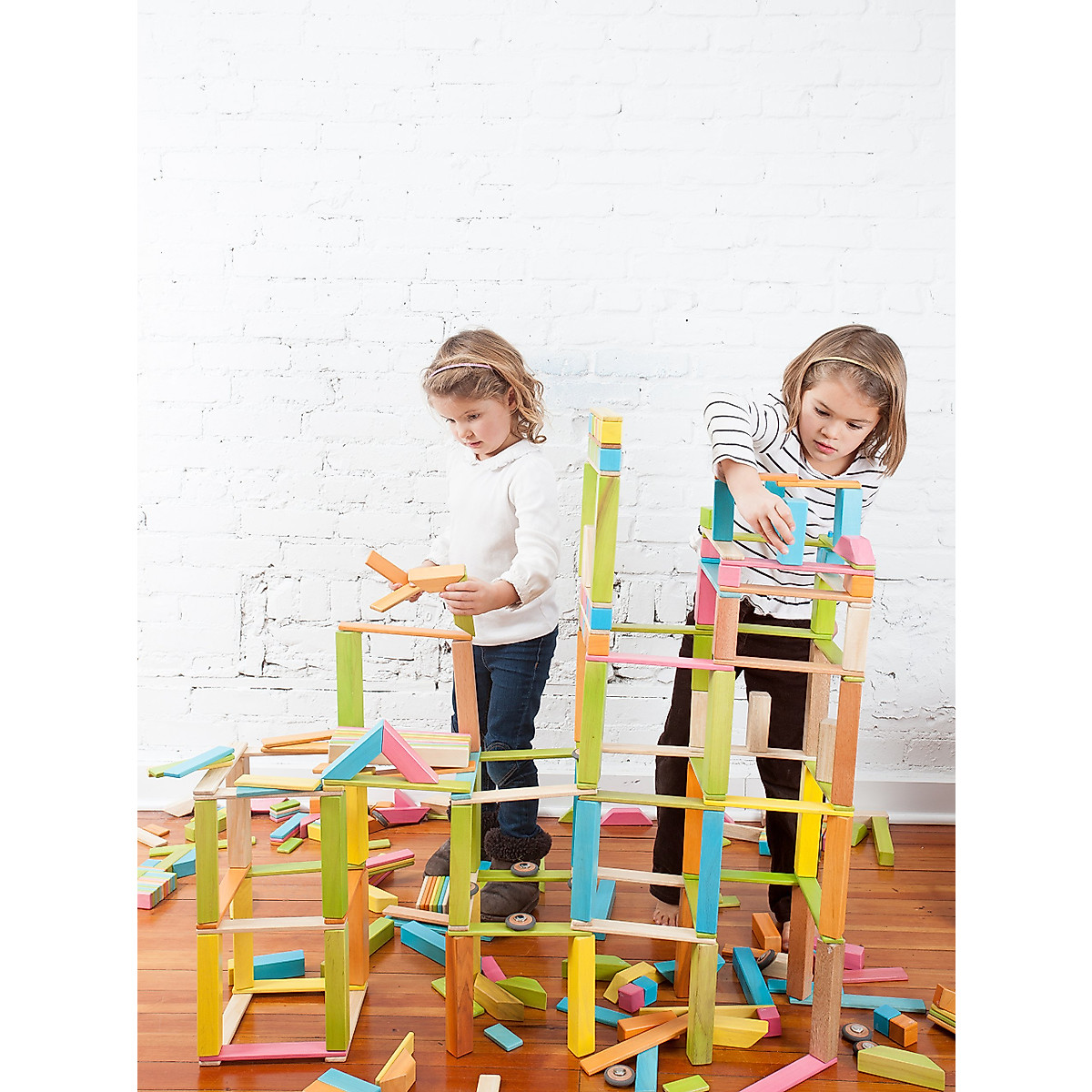 240 Piece Tegu Classroom Magnetic Wooden Block Set, Tints