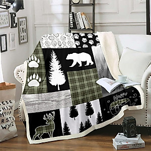 Hunting Deer Bear Blanket,Woodland Animals Rustic Cabin Throw Blanket for Boys Girls,Green Buffalo Plaid Patchwork Fleece Blanket RV Camping Decor,Farmhouse Pine Tree Footprint Fuzzy Blanket 60"x80"