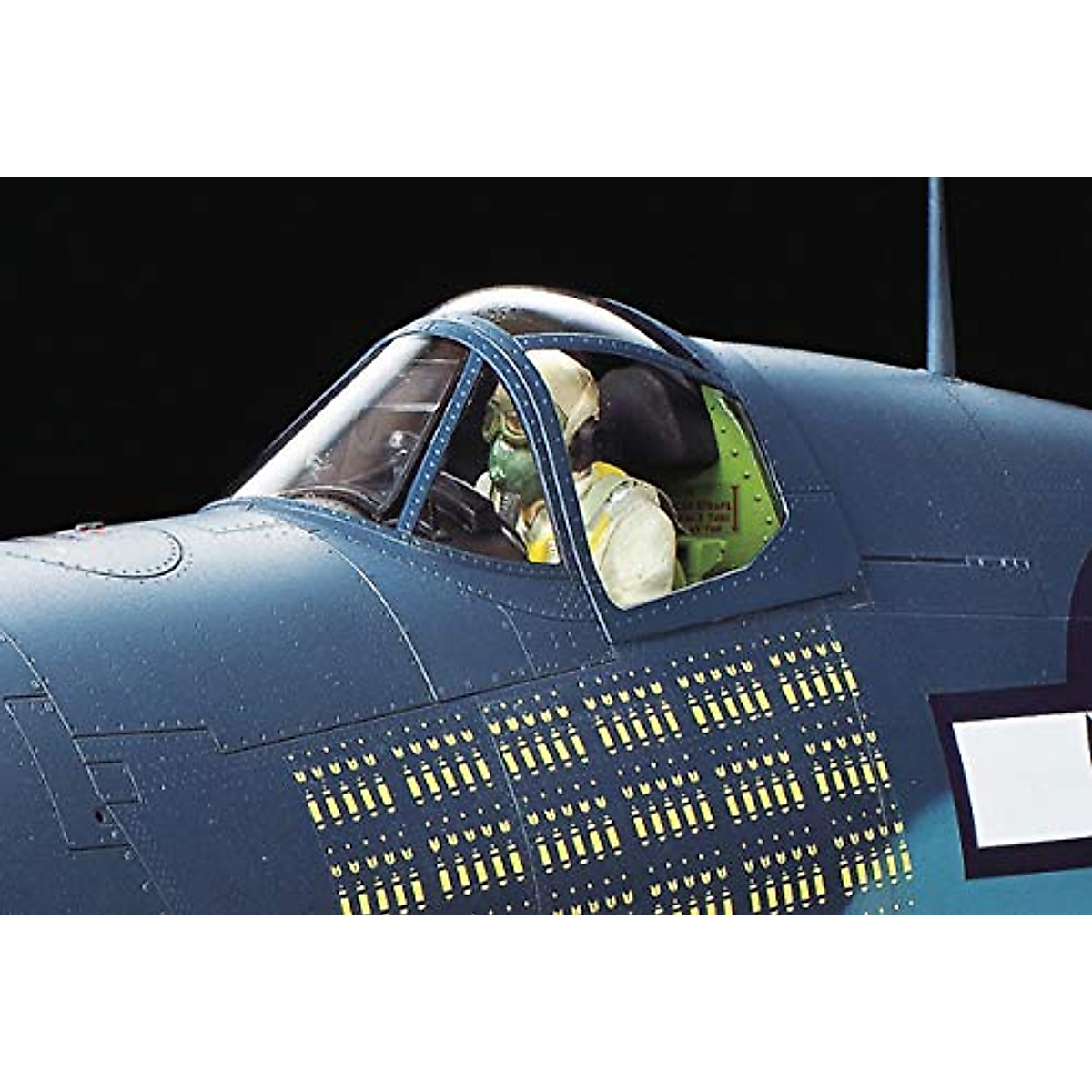 Tamiya Models Vought F4U-1A Corsair Kit