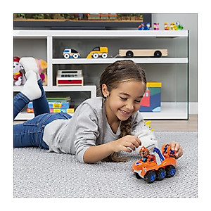 PAW Patrol, Dino Rescue Zuma’s Deluxe Rev Up Vehicle with Mystery Dinosaur Figure, Preschool Toys for Boys & Girls Ages 3 and Up