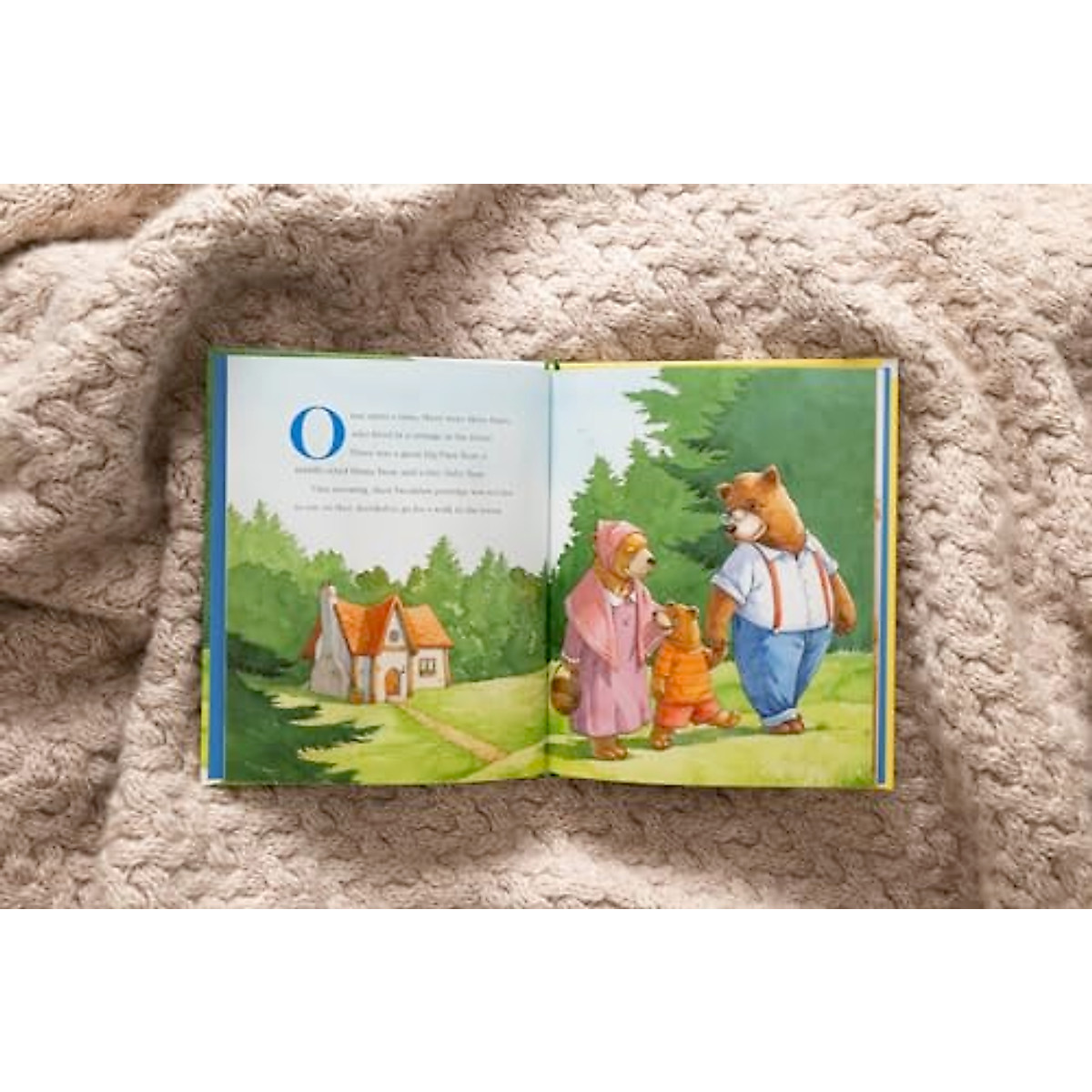 Goldilocks and the Three Bears: A Little Apple Classic (Little Apple Books)