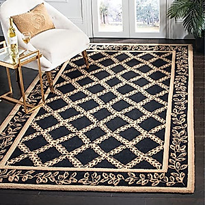 SAFAVIEH Chelsea Collection 4' Round Ivory / Green HK230B Hand-Hooked French Country Wool Area Rug
