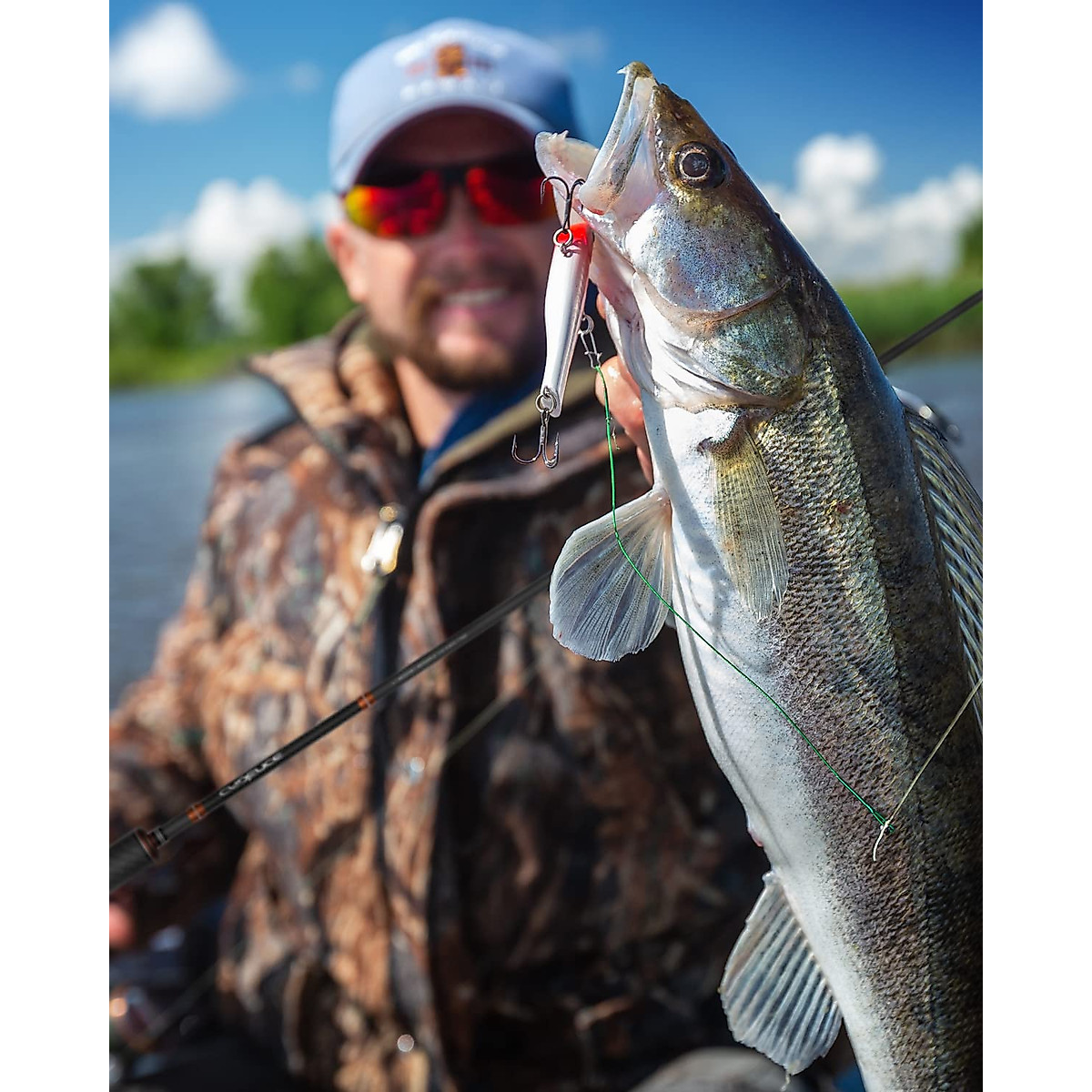 Cadence Primo Baitcasting Rod - Strong & Sensitive Fishing Rod, 40 Ton Carbon Fiber Ultralight Casting Rod with Fuji Reel Seat, Stainless Steel Guides with SiC Inserts, Fishing Pole (Primo-701B-MF)