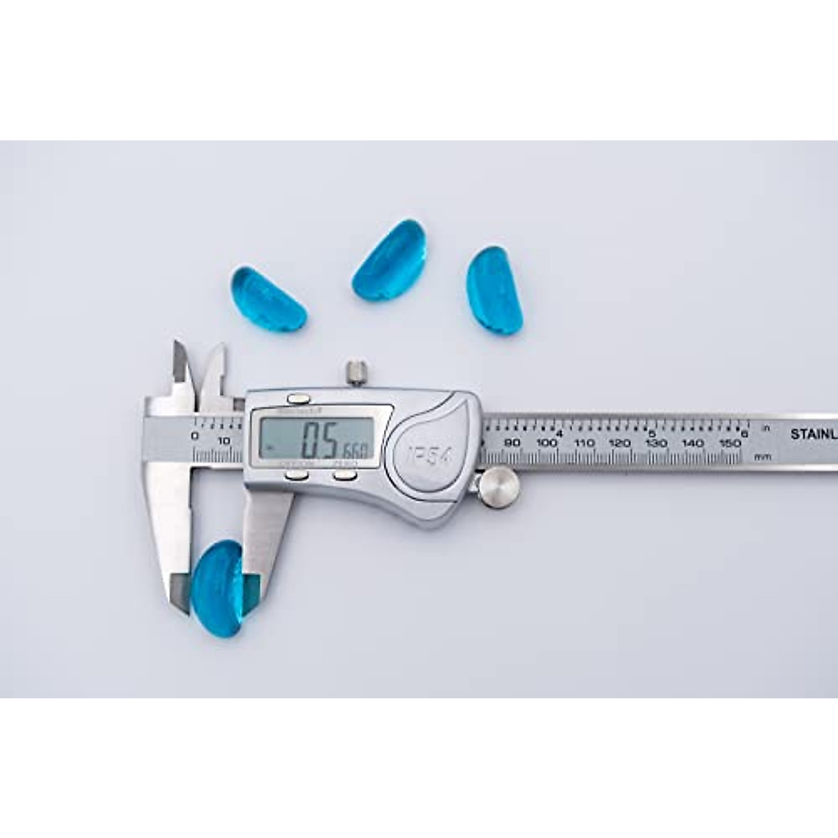 AKOYA Outdoor Essentials 10-Pound Fire Glass Cashew 1-inch Reflective Tempered Crystal Beads for Fire Pit (Caribbean Blue)