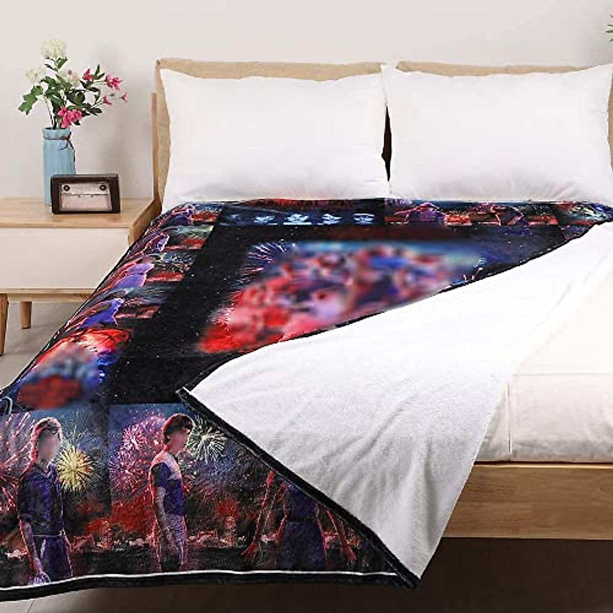 Nelton [60 x 80 inches Plush Throw Fleece Blanket, Lightweight Soft Plush Fluffy Warm Cozy – Perfect for Bed, Sofa