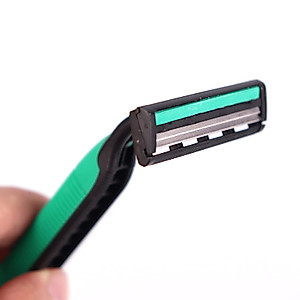 Disposable Razors in Bulk,Razors individually wrapped bulk,Twin Blade Razors with Clear Safety Cap, Razors For Homeless, Hotel,Air Bnb,Shelter/Homeless/Travel (50PCS)