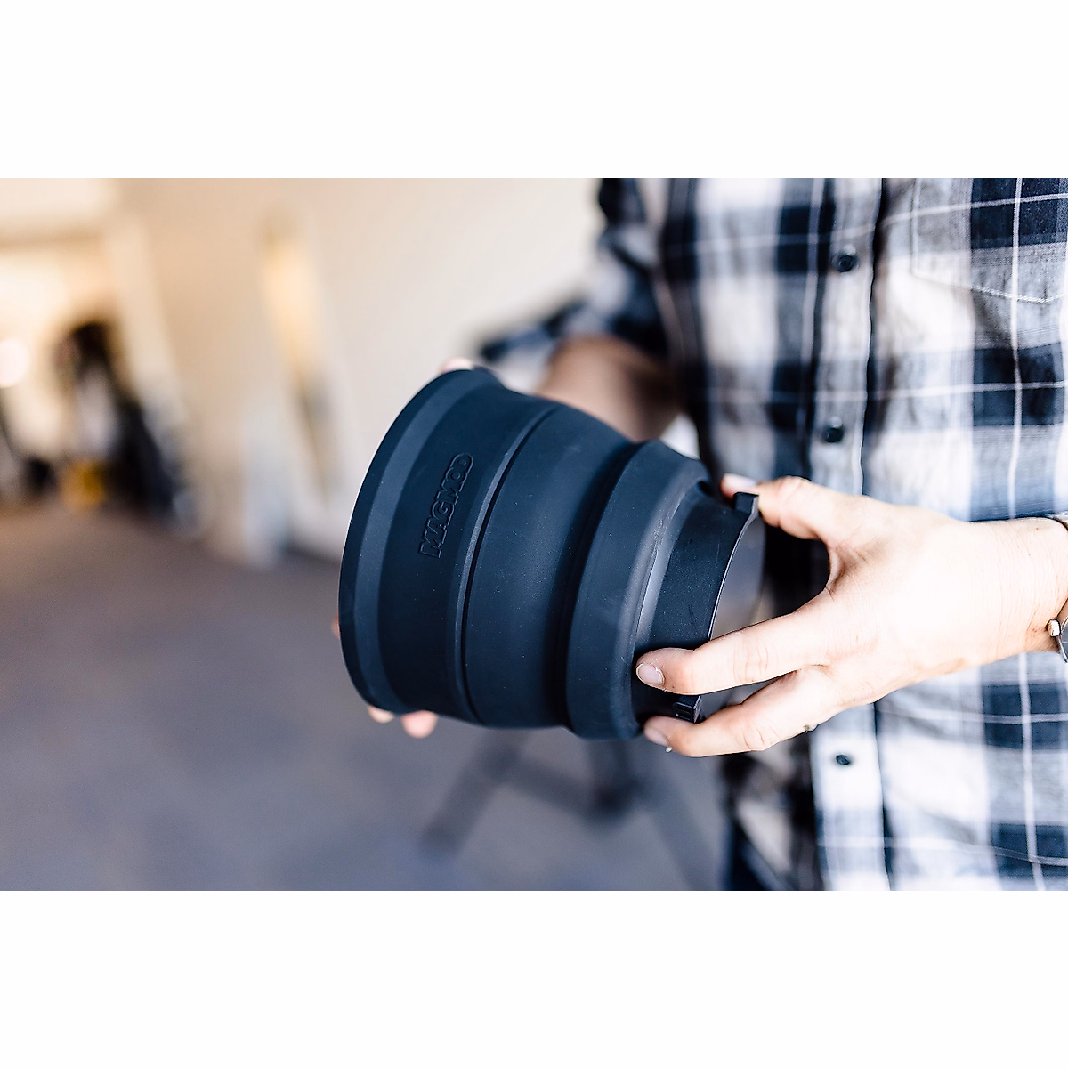 MagMod Starter Strobe Kit XL, Collapsible & Durable Universal Strobe Reflector System