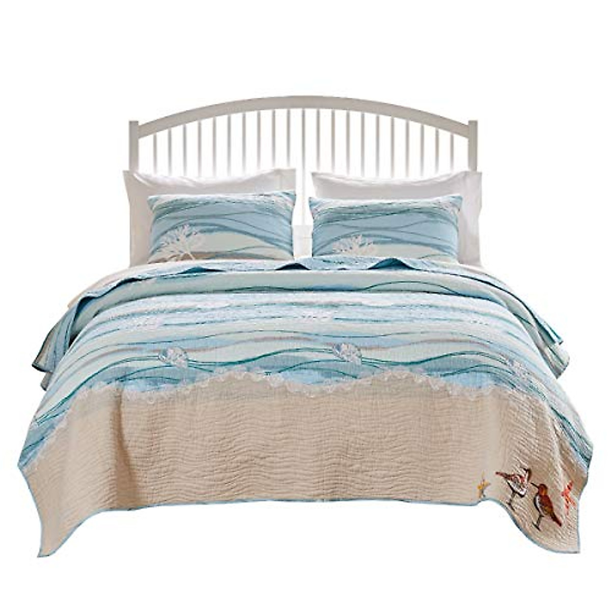 Greenland Home Maui Embroidered Coastal Quilt and Pillow Sham Set, King/California King (3 Piece), Blue