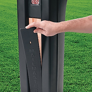 Step2 MailMaster Plus Mailbox & Post, Weather Resistant, Large Outdoor Mailboxes, Made of Durable Plastic, Easy to Install, Flag Included, Black