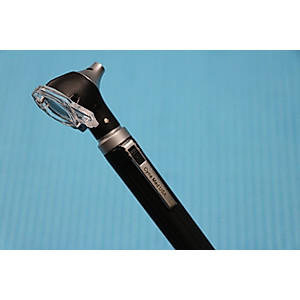 New Premium LED Bright Light Diagnostic Otoscope Pocket Size (Black) + 1 Free Extra Replacement Bulb