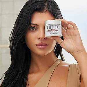 UNITE Hair SECOND Day - Finishing Cream, 2 Oz